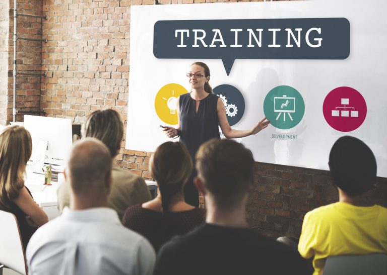 10 Must-Have Skills and Qualities for Effective Trainers in 2019 - Kiwi LMS